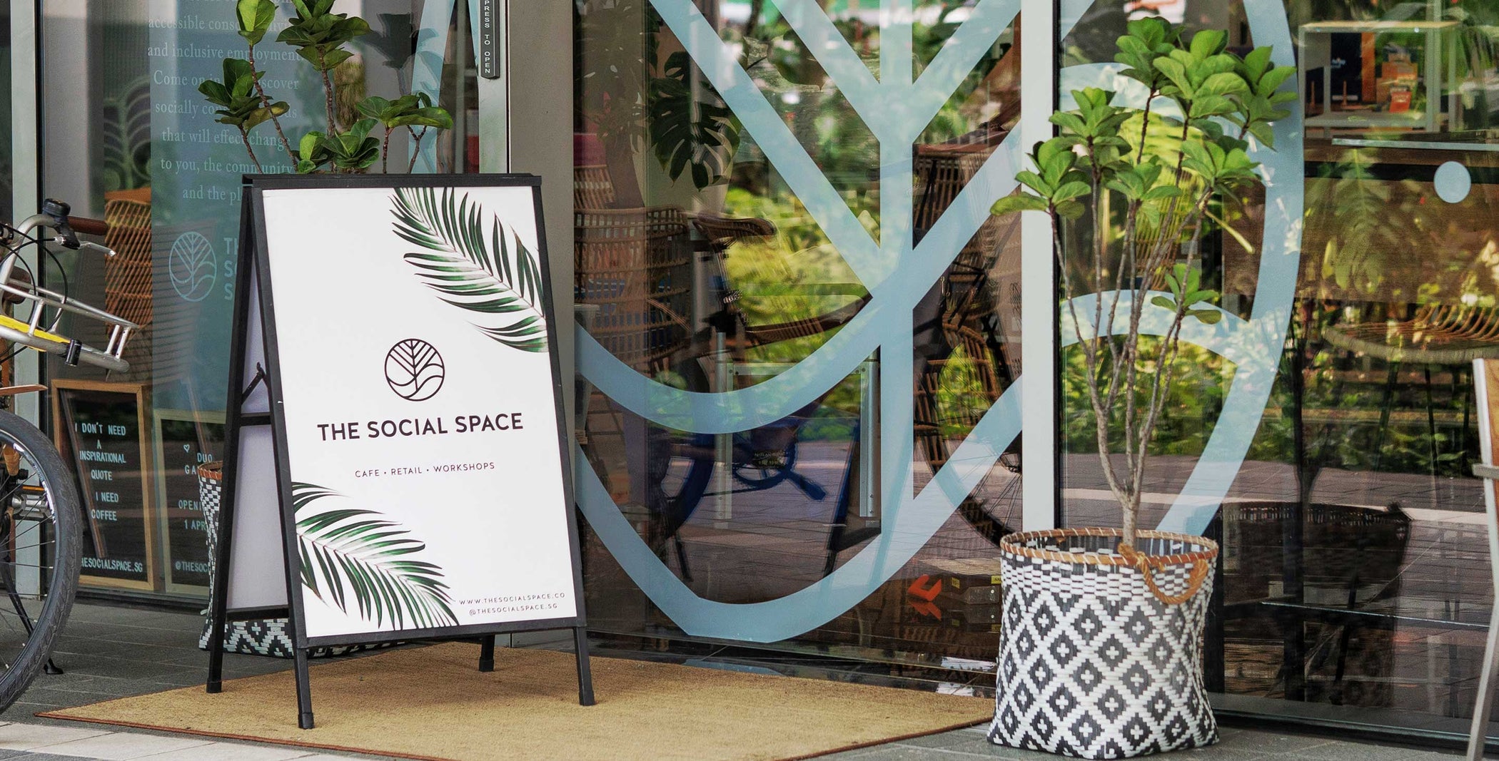 Esse | Sustainable fashion that's better.